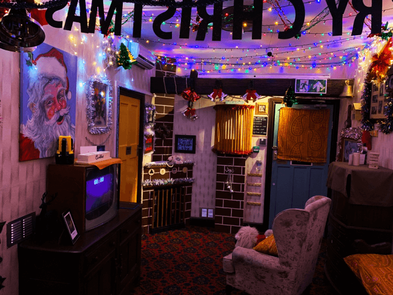 Elf Isolation - Chelmsford Escape Rooms